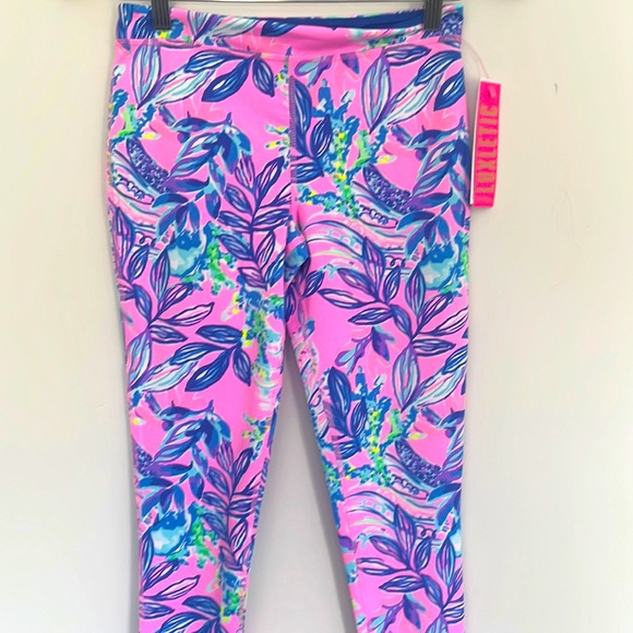 Lilly Pulitzer | Bottoms | Lilly Pulitzer Luxletic Girls Leggings Size Xl 214 | Poshmark